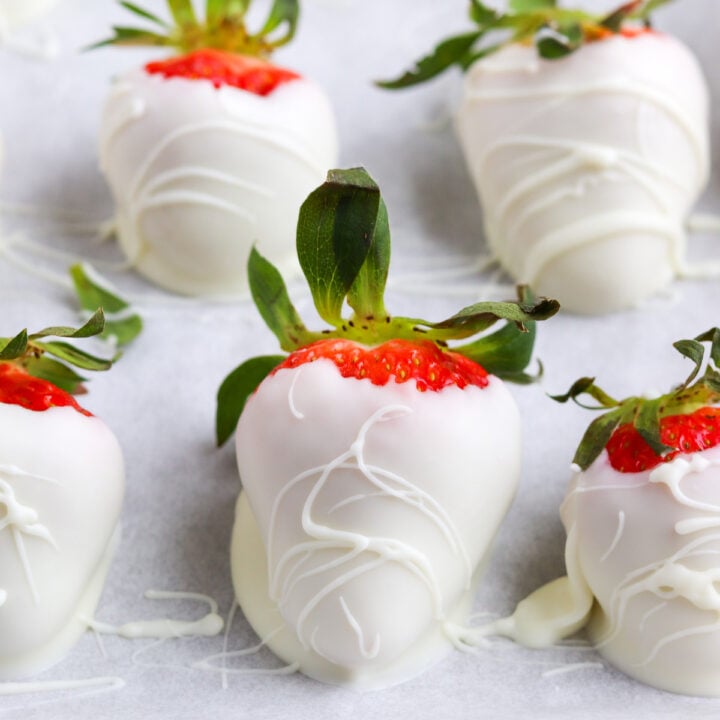 How to Make White Chocolate Covered Strawberries - My Texas Kitchen
