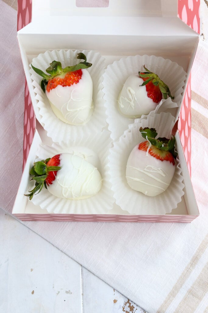 How to Make White Chocolate Covered Strawberries - My Texas Kitchen