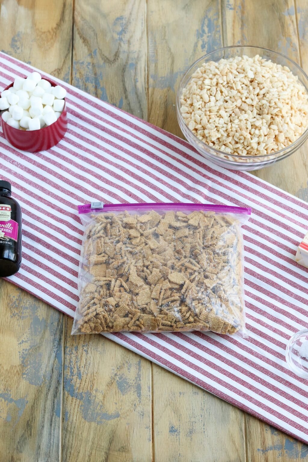 Golden Graham Rice Krispie Treats - My Texas Kitchen