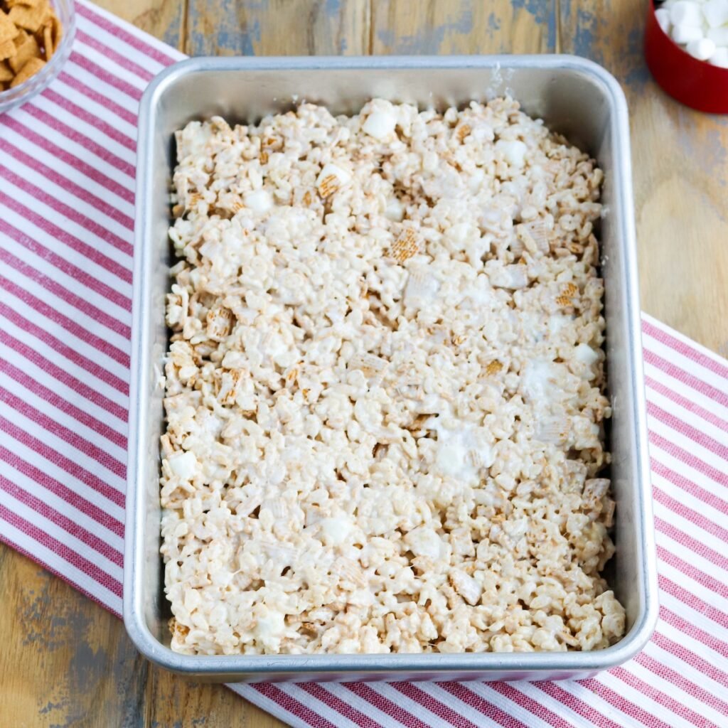 Golden Graham Rice Krispie Treats - My Texas Kitchen